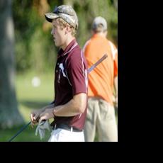 Benton's Mitchell starts the golf season on high note