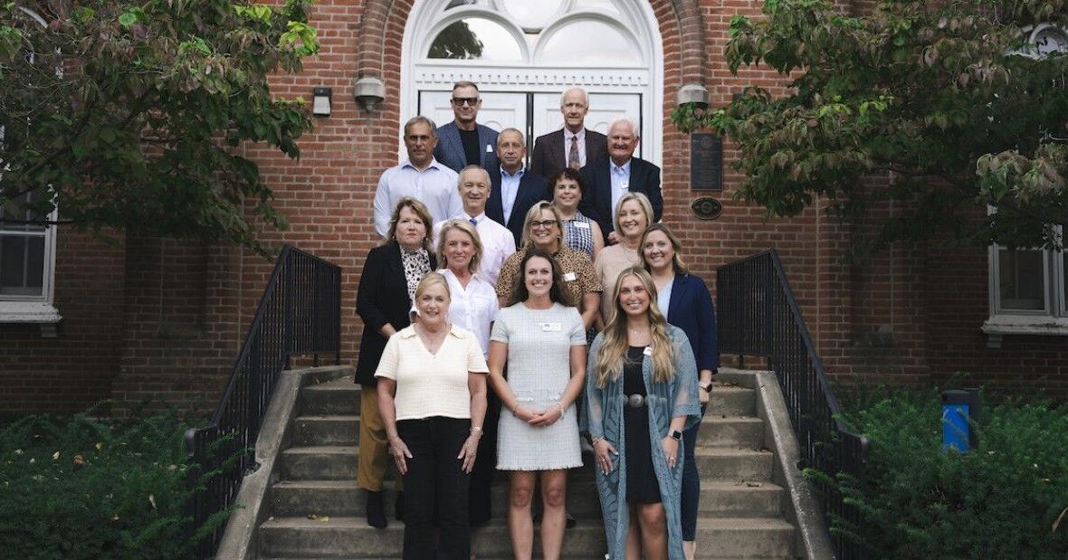 Illinois College Alumni Association welcomes local Matt Baughman among ...