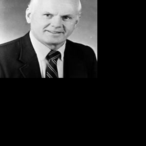 Former SIUC Chancellor John Guyon dies | Education | thesouthern.com