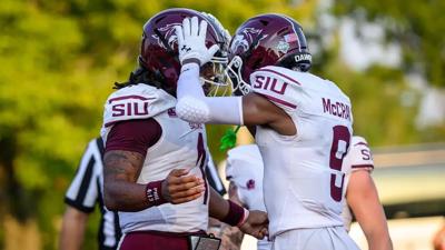 SIU Football dominates UT Martin, 37-10 | Latest Headlines ...