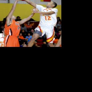 Murphysboro senior adjusts to different Red Devils' squad | Murphysboro ...
