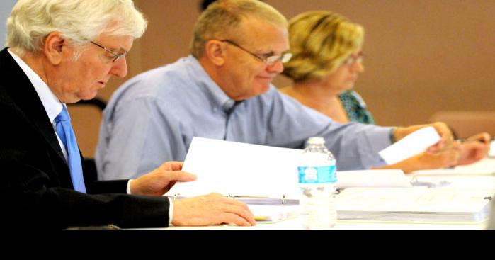 SIU president to retire