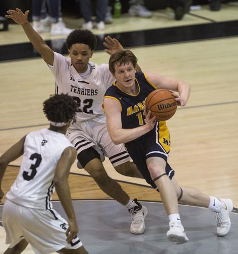 Boys Basketball | Saddoris gets Marion past Carbondale in overtime ...