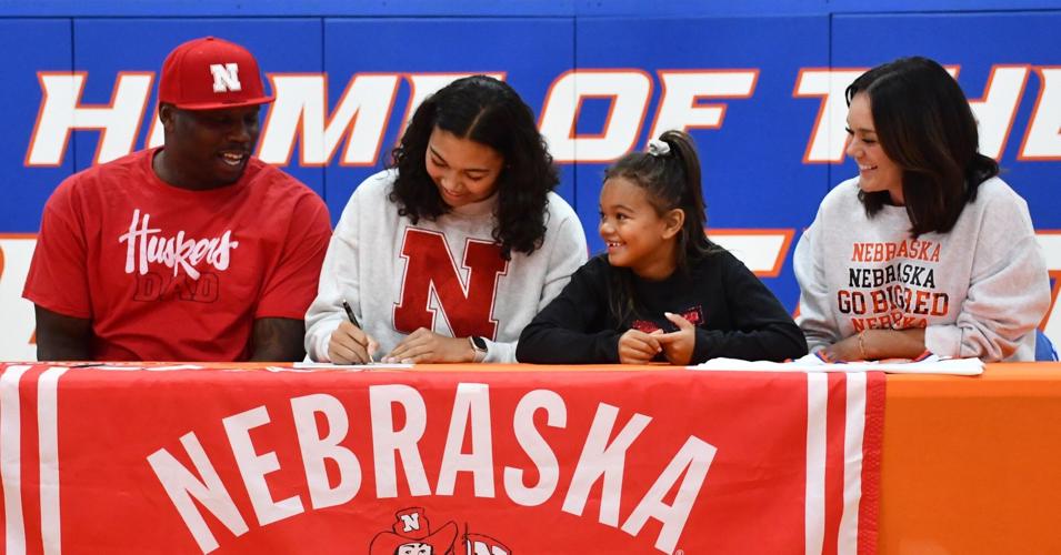 Amiah Hargrove accepts scholarship offer from Nebraska | Sports ...