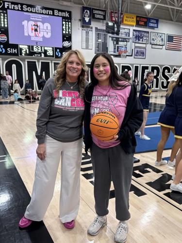 Marion prevails on Pink Out Night in Carbondale | Latest Headlines ...