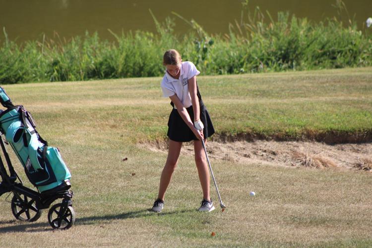 Marion girls breeze to triangular win in golf | Latest Headlines ...