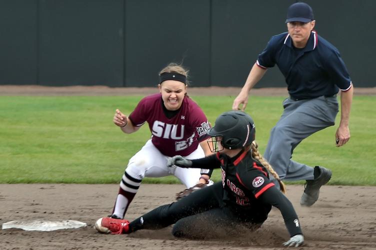SIU Softball Preview: Jones may not show it, but could lead Salukis far ...