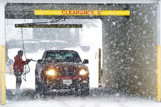 Photos: March 4 snow storm | Photo Galleries | thesouthern.com
