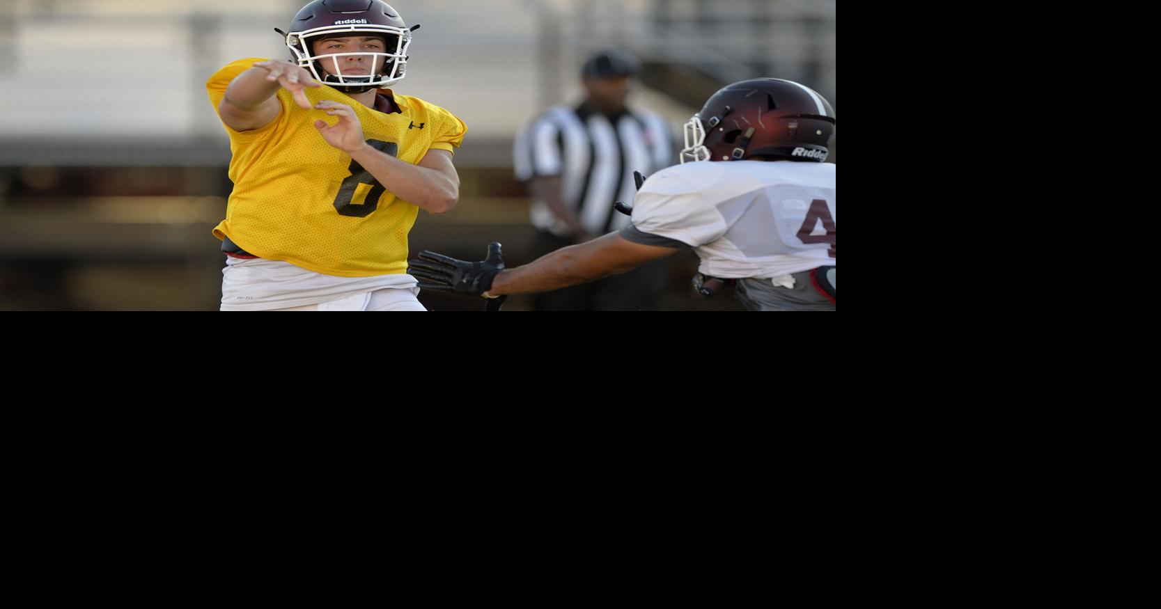 SIU Football | FIU transfer wins Saluki backup battle | College Sports ...