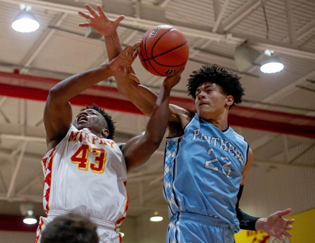 Boys Basketball | Murphysboro's Clemons hits game-winning layup to ...