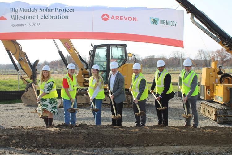 Big Muddy Solar project marks construction milestone | Latest Headlines ...