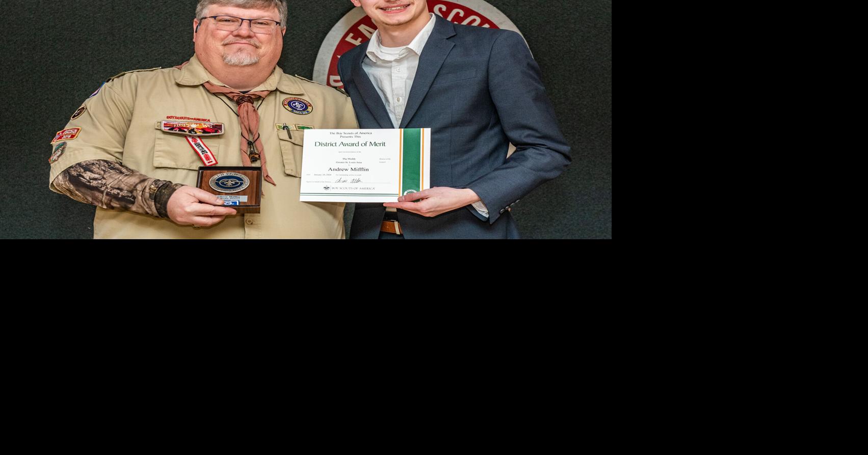 Andrew Mifflin receives Big Muddy District Award of Merit from Boy ...