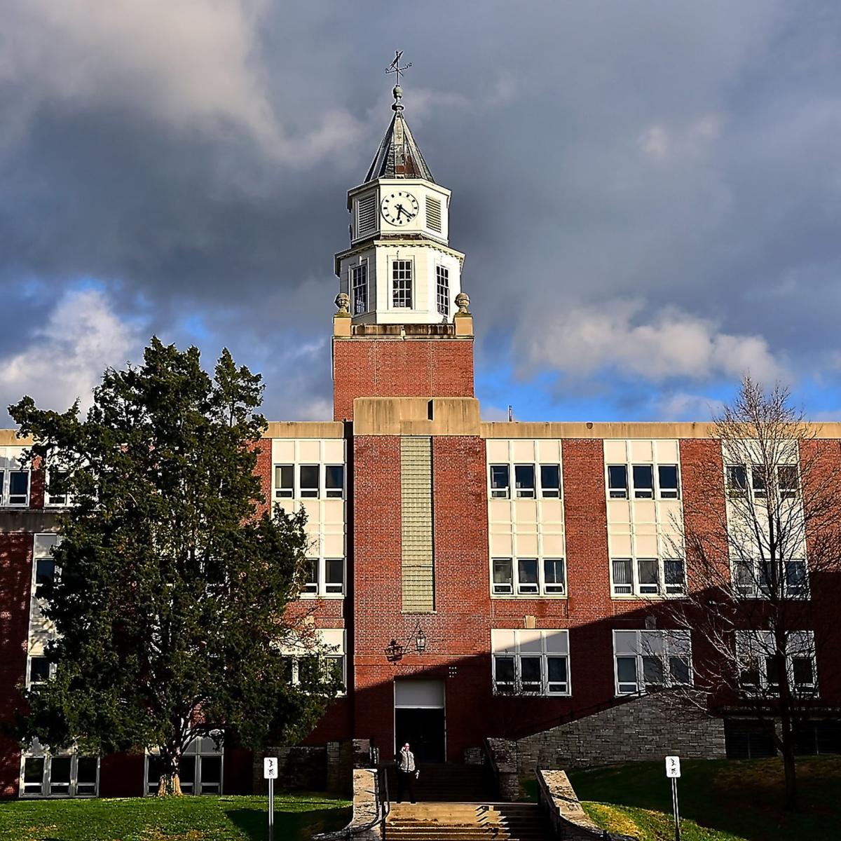 SIU Carbondale chancellor search committee narrows field to seven | SIU ...