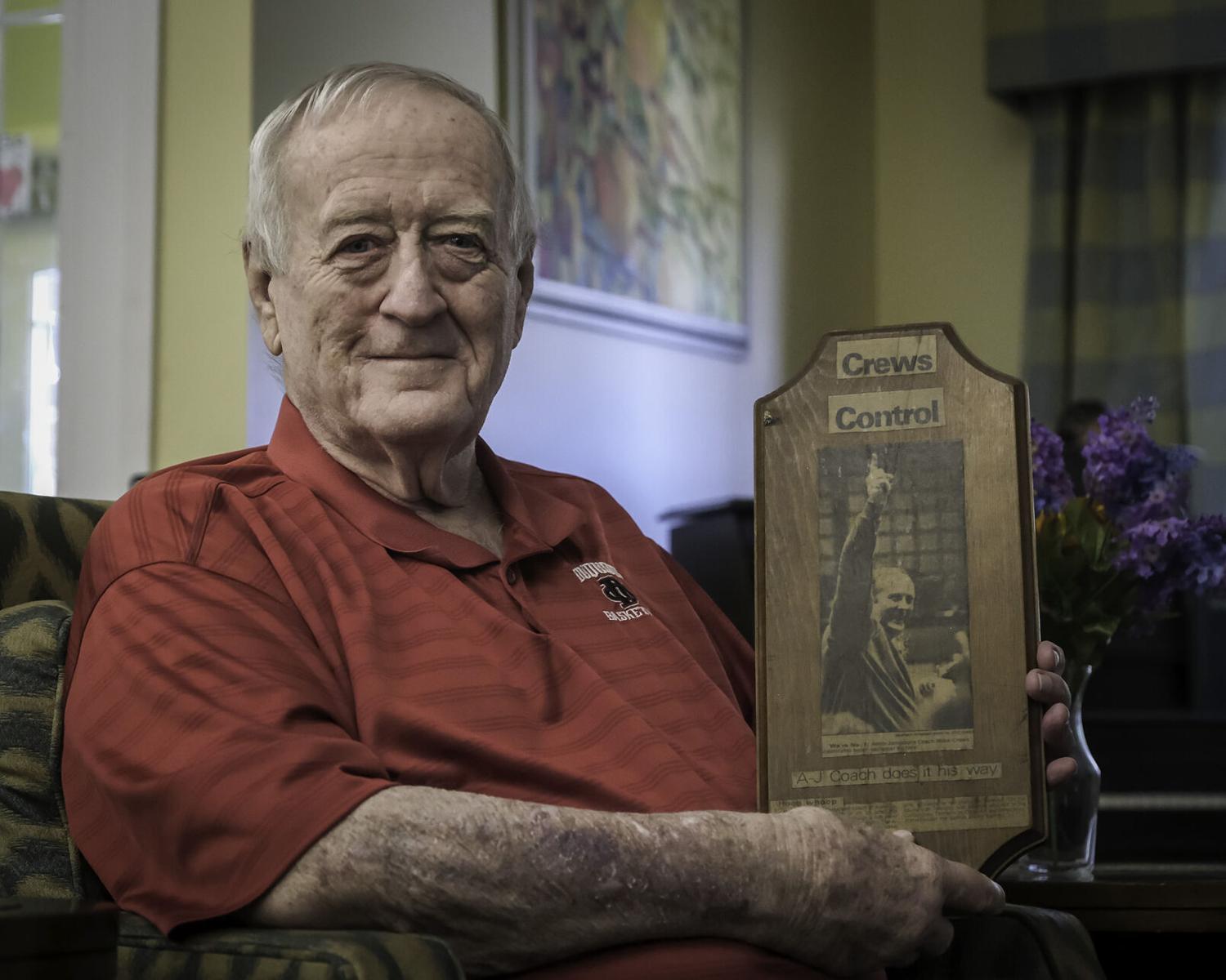 Crews enjoyed stellar career as basketball coach | High School Sports ...