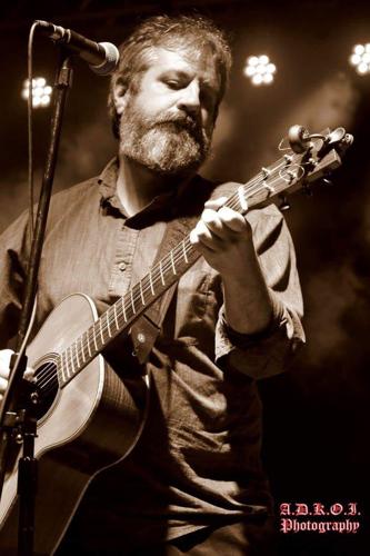 Hugh DeNeal headlines first Songwriter Showcase in The Varsity Balcony