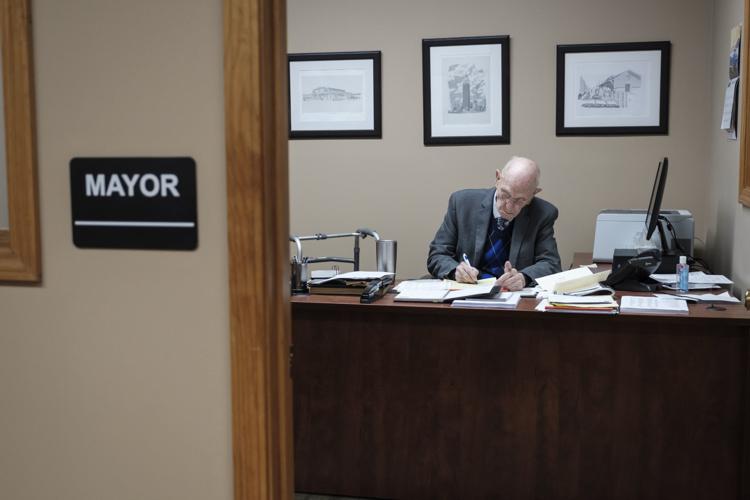 Final day in office: After nearly 55 years, Marion Mayor Bob Butler set ...