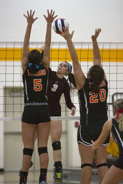 Cobden tops Crab Orchard for third straight regional title | Cobden ...