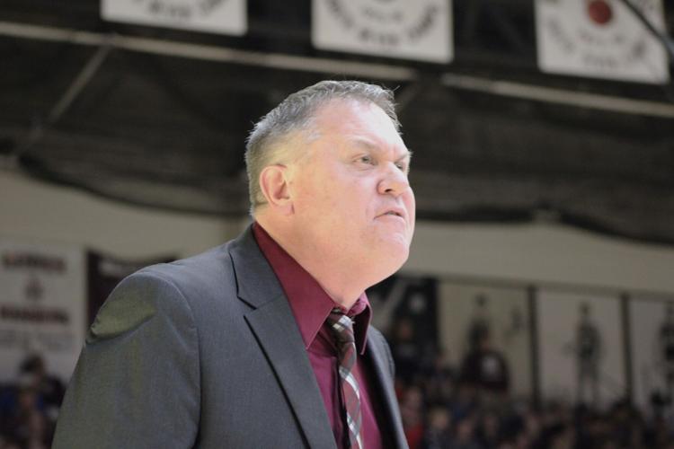 Free throws key as Benton knocks off Breese | Latest Headlines ...