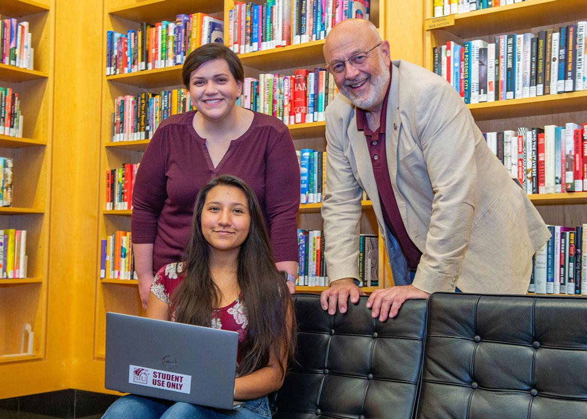Laptops donated to SIU Morris Library for students' use | SIU ...