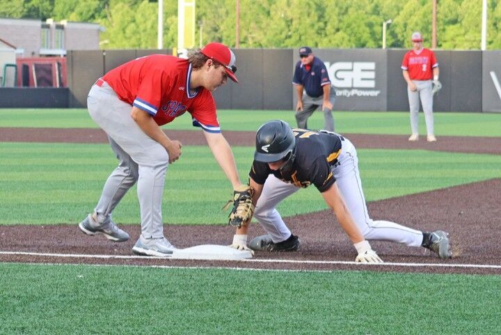 Spartans slip past Blackcats in baseball sectional | Latest Headlines ...