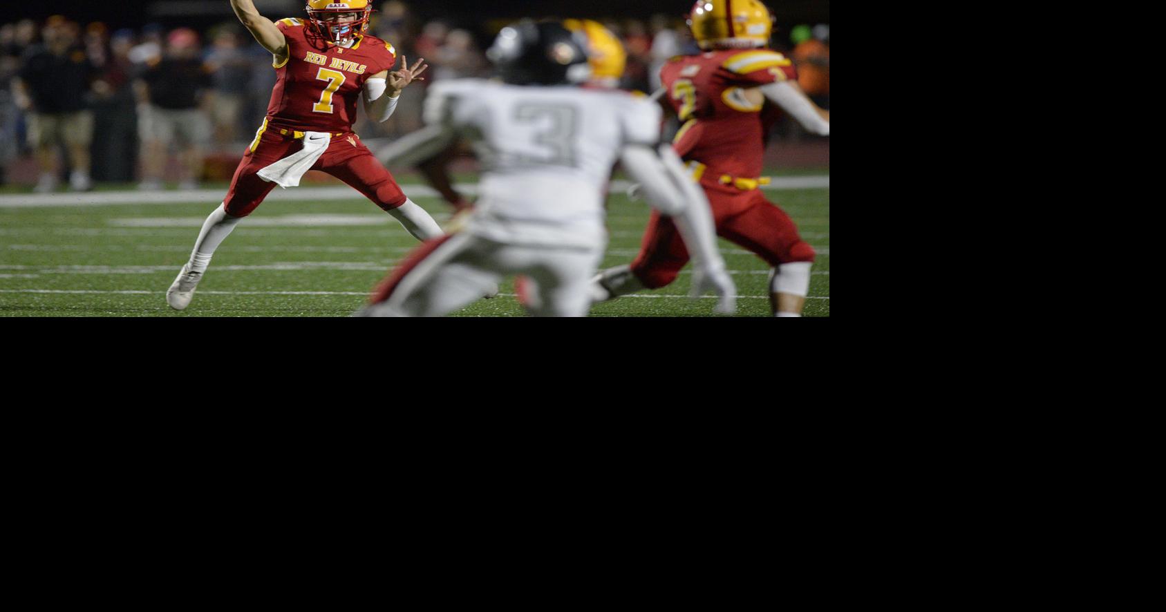 Prep Football | Jackson County rivals Carbondale, Murphysboro meet in ...