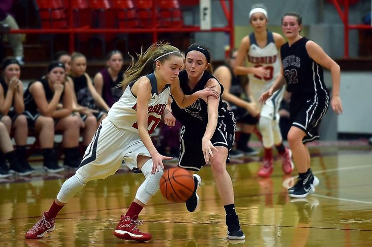 Photos: Sesser-Valier-Waltonville Defeats Frankfort in Girls Basketball ...