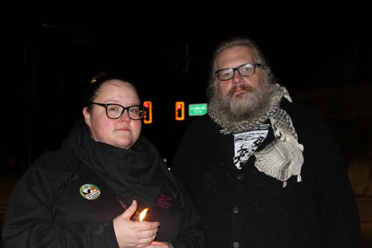 In remembrance and rage: Local organizers hold vigil for Renee Good ...