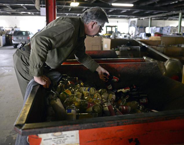 Photos: Inside Southern Recycling Center | Photo Galleries ...