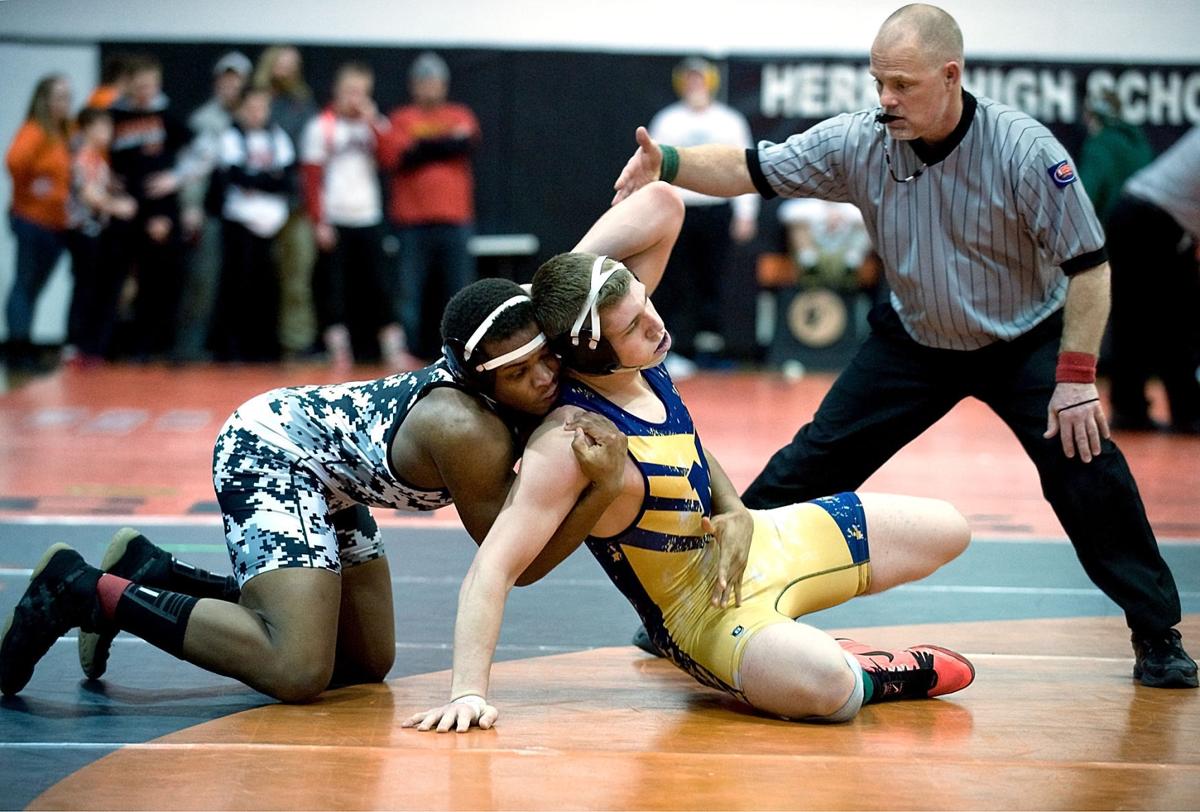 Photos: Prep Wrestling Regional at Herrin