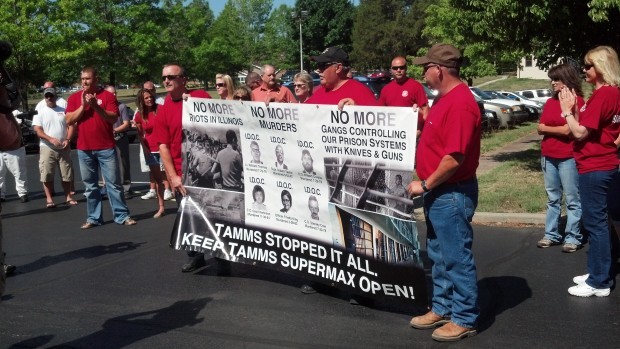 Chicagoans rally in favor of Tamms closure | Local News | thesouthern.com