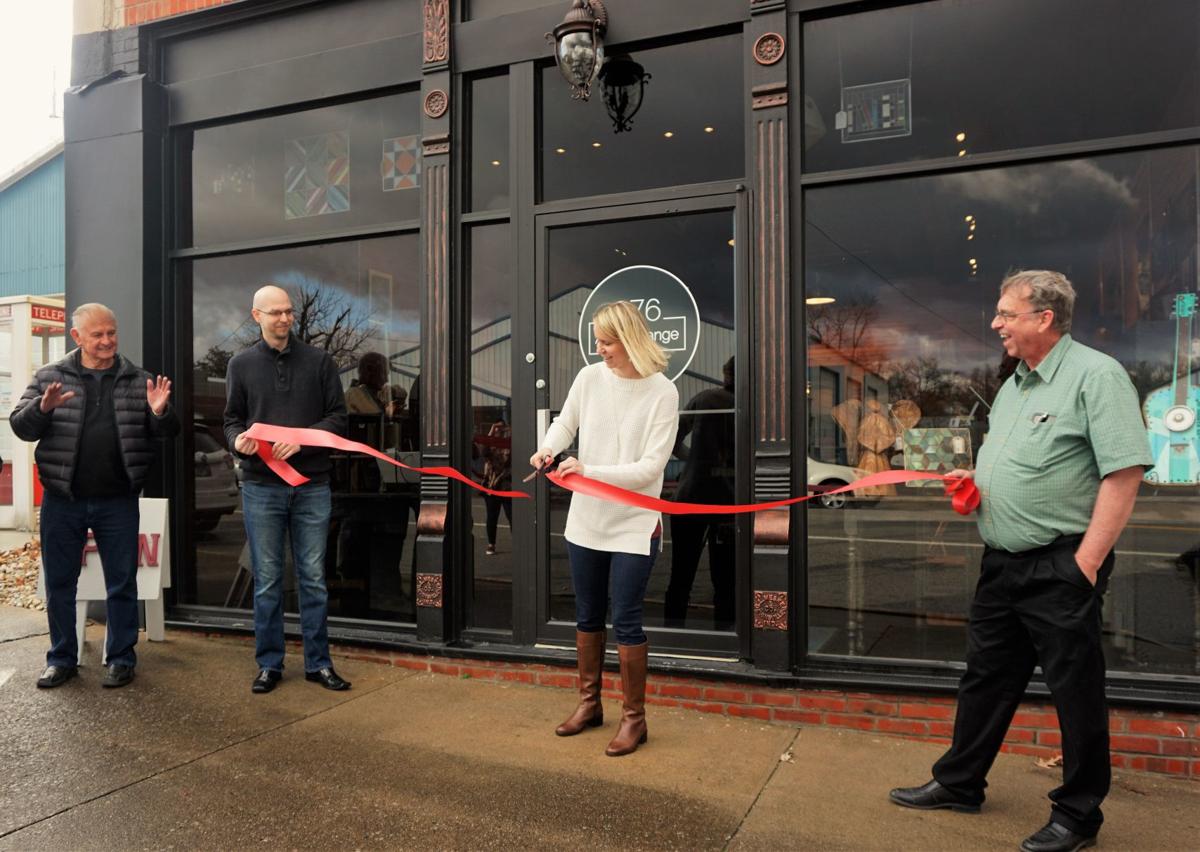 New regional art hub showcasing Southern Illinois artisans opens in ...