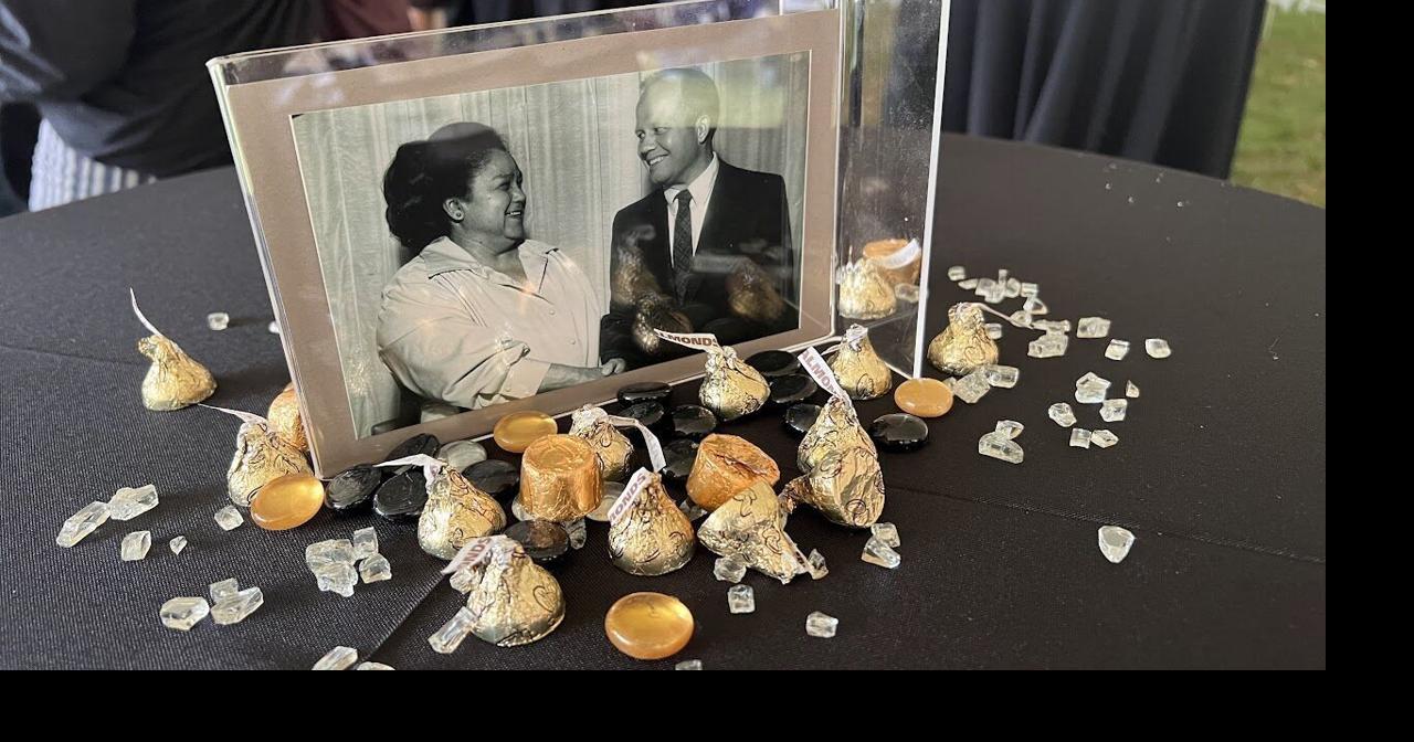 Southern Illinois native and civil rights activist Helen Williams ...