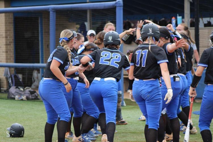 Vols open Region 24 play with sweep of SWIC | Latest Headlines ...