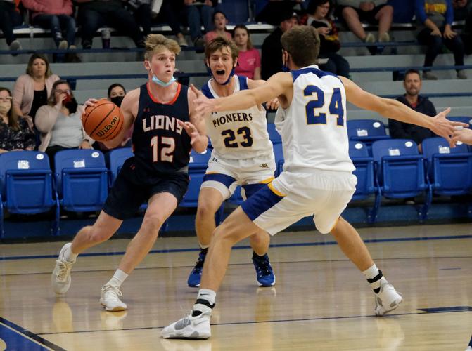 Boys Basketball | Carterville's pressure defense sweeps Trico | Sports ...