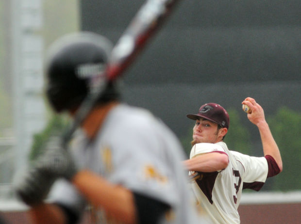 Coonrod pitching at Cape Cod League this summer