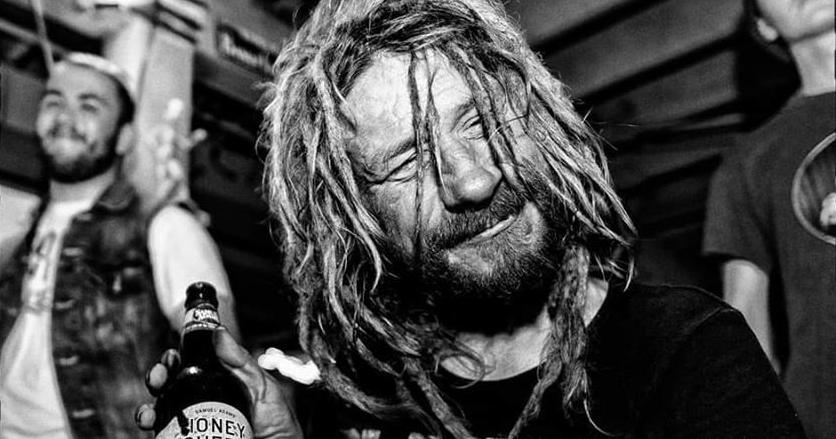 'He's a Carbondale icon': Friends, family remember beloved misfit Jason ...