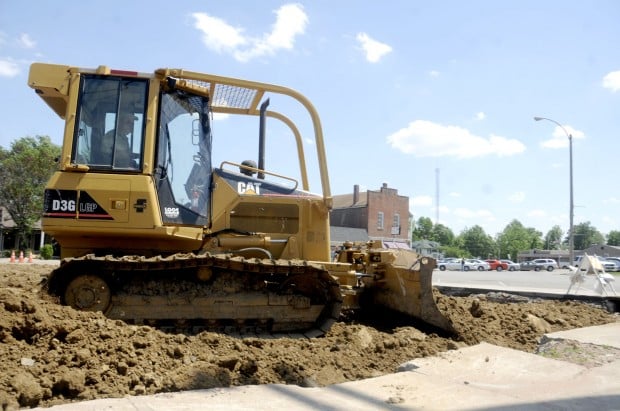 Contract signed to bring basketball hall of fame to Pinckneyville ...