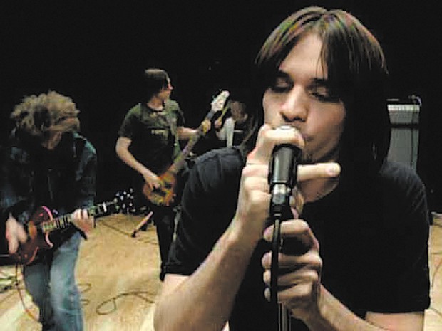 Reunited Revis returns to Southern Illinois for special show