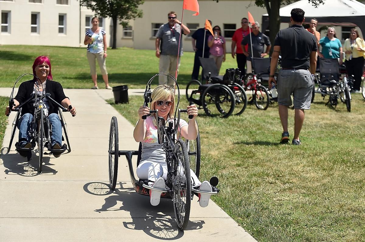 Veterans exploring different recreational therapy options at Marion VA ...