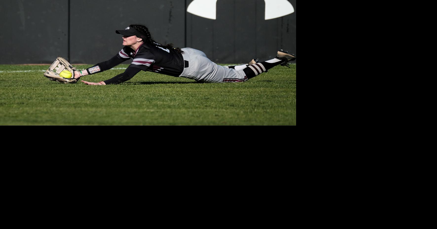 SIU Softball | Lis, Carder lead Salukis to victory over Northern ...