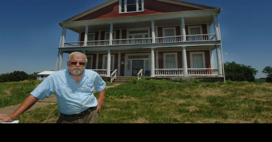 SIU researchers shed historical perspective on Crenshaw House legends ...