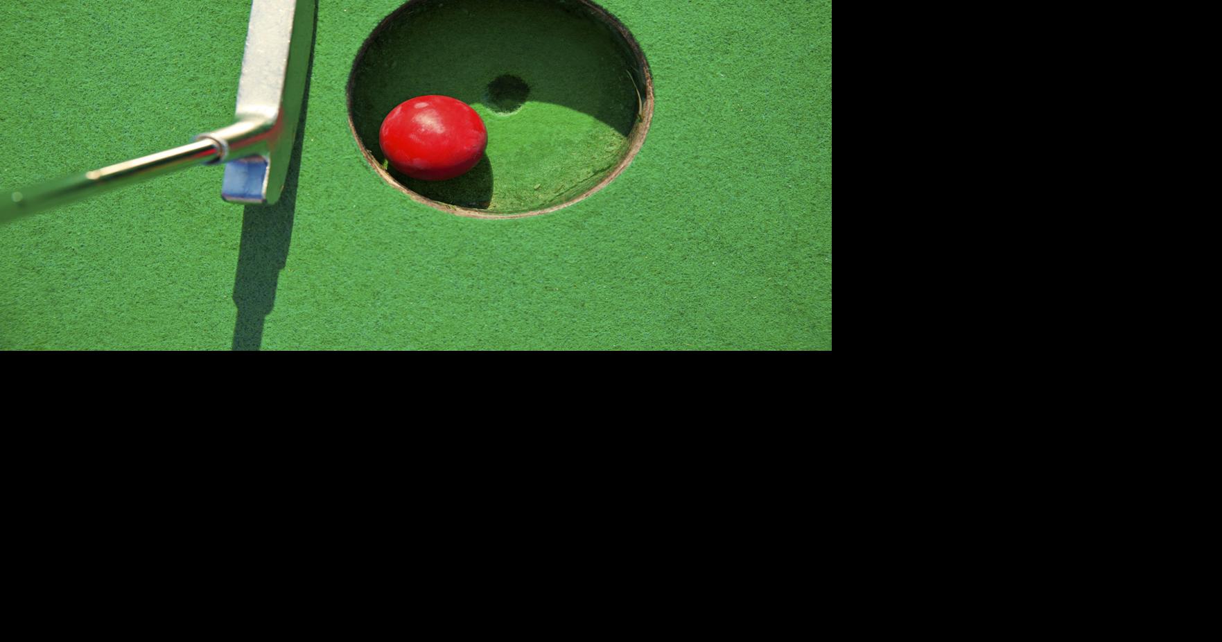 Carbondale Classic combines putt-putt golf tourney and bar crawl ...