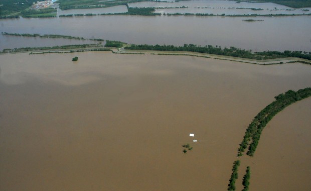 Levee blast eases threat on Cairo | Local News | thesouthern.com