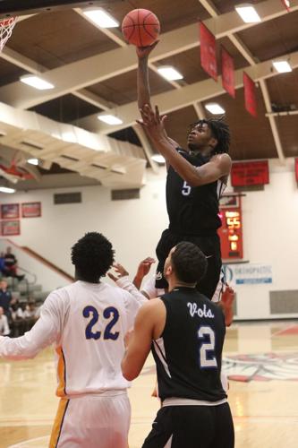 Strong inside game lifts Vincennes past Logan | Latest Headlines ...