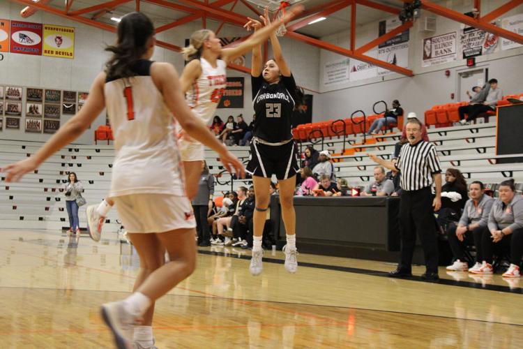 Terriers' comeback stuns Herrin girls | Latest Headlines | thesouthern.com