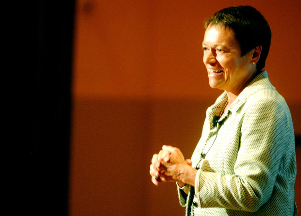 Cheng touts reasons to have hope at SIU | Local News | thesouthern.com