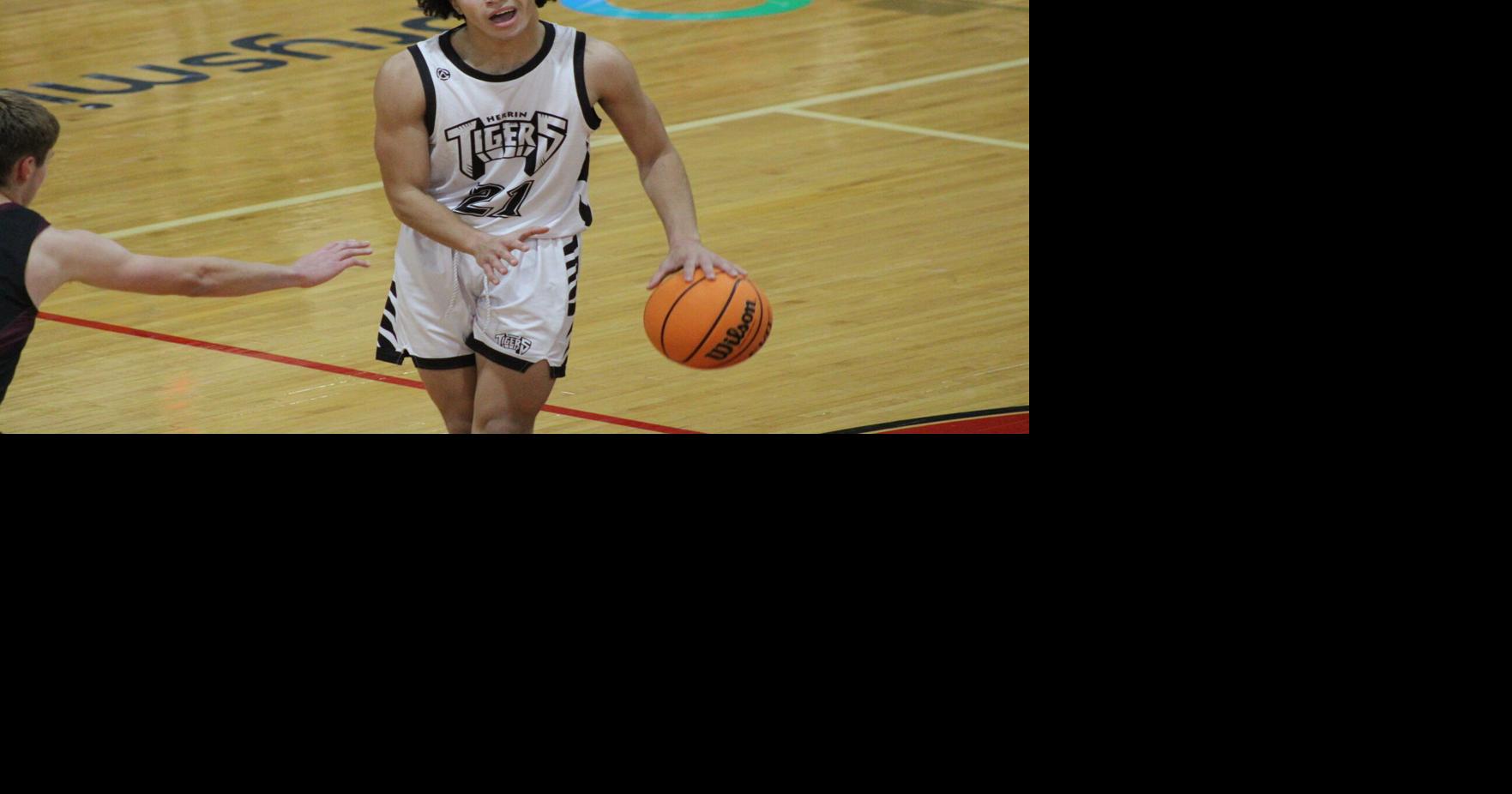 Strong second half lifts Herrin past Sesser-Valier | Latest Headlines ...