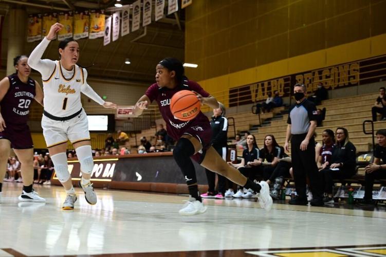 SIU Women's Basketball | Salukis fall to Valparaiso, clinch conference ...