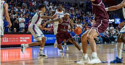Salukis' Elijah Elliott Suffers Season-Ending ACL Tear | Latest ...