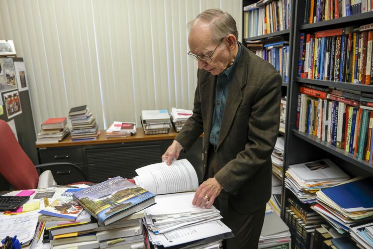 Led by a legendary historian, SIUC looks back at 150 years with ...